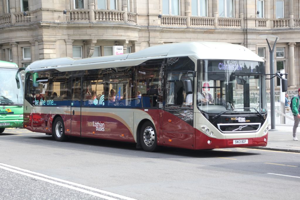 Scottish Buses and Coaches (Gallery Three) - hobbiesphotographic
