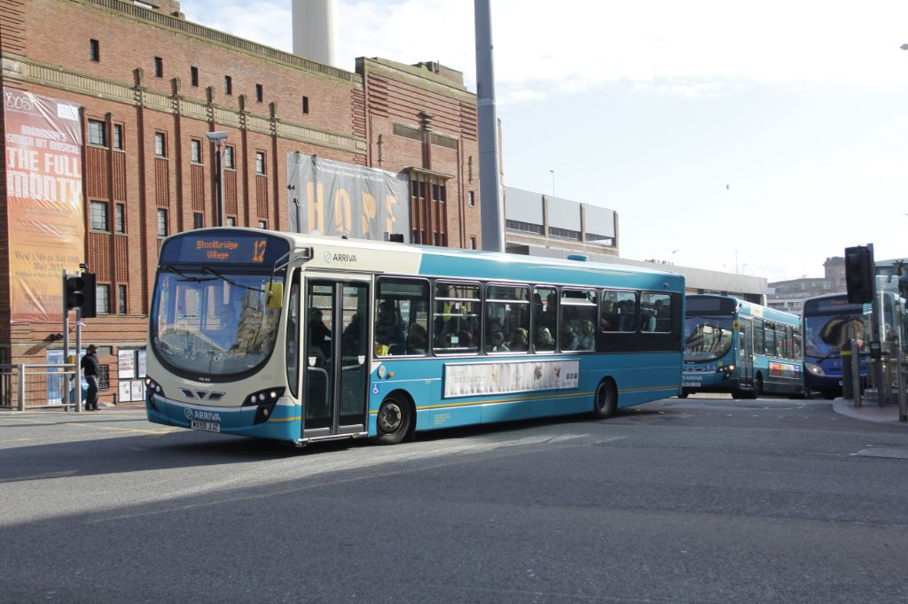 Buses and coaches in Liverpool (Gallery Two) - hobbiesphotographic